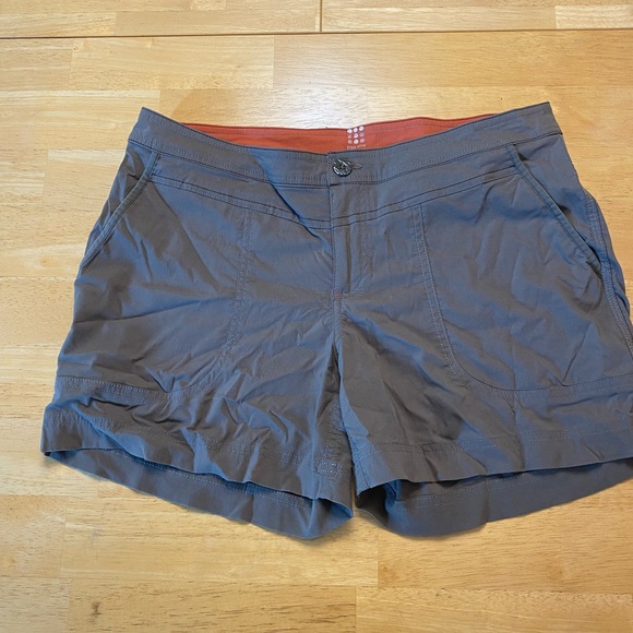 Title nine | Shorts | Title Nine Slate Womens Cargo Shorts | Poshmark